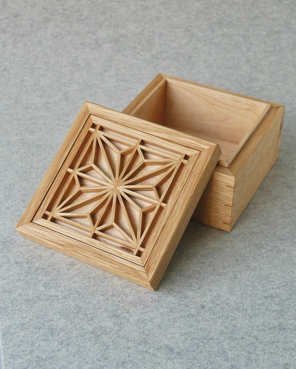 Small Kumiko box – Keiyosa